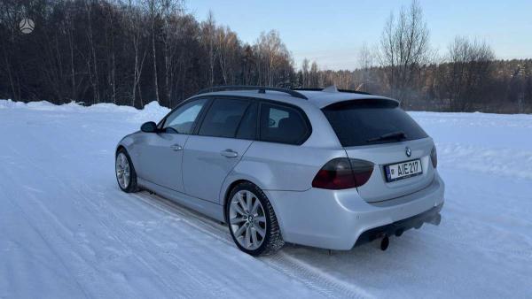 Grey BMW 330 2006 in Vilnius, with an engine capacity of 2.99 L and mileage of 350 thousand km for 5000 €, photo 5 on AUTOMOTO.COM.LV