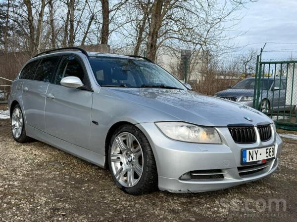 Grey BMW 330 2006 in Riga, with an engine capacity of 3.00 L and mileage of 419 thousand km for 2200 €, photo 2 on AUTOMOTO.COM.LV