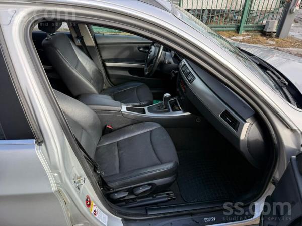 Grey BMW 330 2006 in Riga, with an engine capacity of 3.00 L and mileage of 419 thousand km for 2200 €, photo 5 on AUTOMOTO.COM.LV