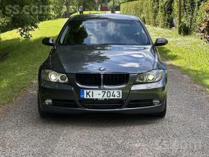 Grey BMW 330 2006 in Talsi, with an engine capacity of 3.00 L and mileage of 304 thousand km for 4770 €, photo 7 on AUTOMOTO.COM.LV