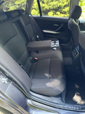 Grey BMW 330 2006 in Talsi, with an engine capacity of 3.00 L and mileage of 304 thousand km for 4770 €, photo 16 on AUTOMOTO.COM.LV