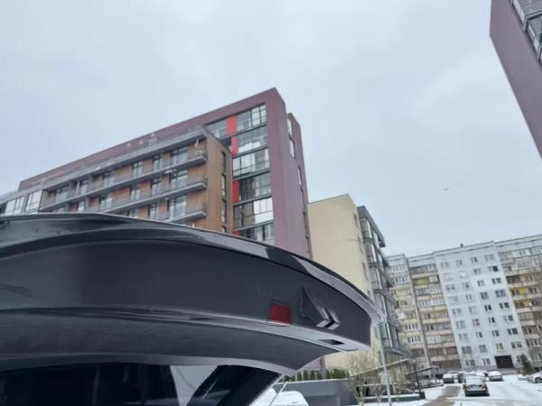 Pelēks BMW 330 2006 Rīga, ar dzinēja tilpumu 3.00 L un nobraukumu 327 tūkst. km par 4990 €, foto 9 vietnē AUTOMOTO.COM.LV