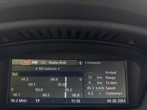 Grey BMW 330 2006 in Riga, with an engine capacity of 3.00 L and mileage of 327 thousand km for 4990 €, photo 17 on AUTOMOTO.COM.LV
