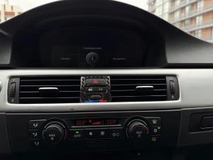Grey BMW 330 2006 in Riga, with an engine capacity of 3.00 L and mileage of 327 thousand km for 4990 €, photo 24 on AUTOMOTO.COM.LV
