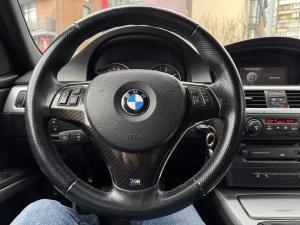 Grey BMW 330 2006 in Riga, with an engine capacity of 3.00 L and mileage of 327 thousand km for 4990 €, photo 26 on AUTOMOTO.COM.LV