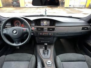 Pelēks BMW 330 2006 Rīga, ar dzinēja tilpumu 3.00 L un nobraukumu 350 tūkst. km par 3990 €, foto 14 vietnē AUTOMOTO.COM.LV