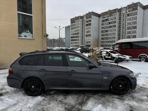 Grey BMW 330 2006 in Riga, with an engine capacity of 3.00 L and mileage of 343 thousand km for 5990 €, photo 2 on AUTOMOTO.COM.LV
