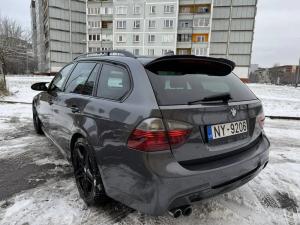 Pelēks BMW 330 2006 Rīga, ar dzinēja tilpumu 3.00 L un nobraukumu 343 tūkst. km par 5990 €, foto 7 vietnē AUTOMOTO.COM.LV