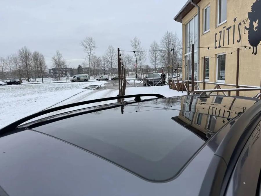 Pelēks BMW 330 2006 Rīga, ar dzinēja tilpumu 3.00 L un nobraukumu 343 tūkst. km par 5990 €, foto 8 vietnē AUTOMOTO.COM.LV