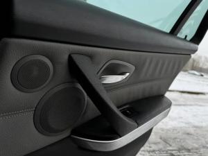 Pelēks BMW 330 2006 Rīga, ar dzinēja tilpumu 3.00 L un nobraukumu 343 tūkst. km par 5990 €, foto 27 vietnē AUTOMOTO.COM.LV