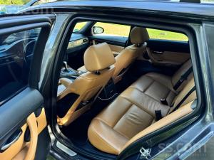 Pelēks BMW 330 2006 Rīga, ar dzinēja tilpumu 3.00 L un nobraukumu 360 tūkst. km par 7000 €, foto 5 vietnē AUTOMOTO.COM.LV