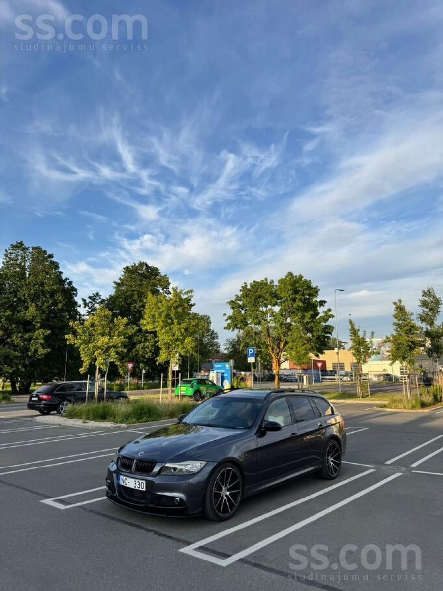 Pelēks BMW 330 2006 Rīga, ar dzinēja tilpumu 3.00 L un nobraukumu 360 tūkst. km par 7000 €, foto 13 vietnē AUTOMOTO.COM.LV