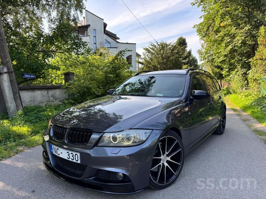 Pelēks BMW 330 2006 Rīga, ar dzinēja tilpumu 3.00 L un nobraukumu 360 tūkst. km par 7000 €, foto 14 vietnē AUTOMOTO.COM.LV