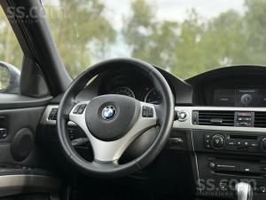 Grey BMW 330 2006 in Jelgava, with an engine capacity of 3.00 L and mileage of 355 thousand km for 4150 €, photo 12 on AUTOMOTO.COM.LV