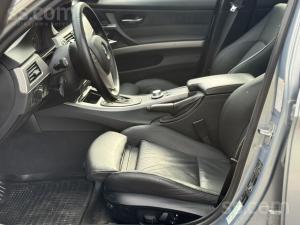Grey BMW 330 2006 in Jelgava, with an engine capacity of 3.00 L and mileage of 355 thousand km for 4150 €, photo 14 on AUTOMOTO.COM.LV