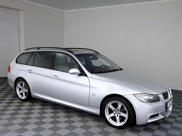 Grey BMW 330 2006 in Tallinn, with an engine capacity of 3.00 L and mileage of 308 thousand km for 3999 €, photo 1 on AUTOMOTO.COM.LV
