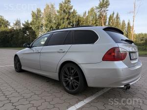 Pelēks BMW 330 2006 Rīga, ar dzinēja tilpumu 3.00 L un nobraukumu 323 tūkst. km par 4300 €, foto  vietnē AUTOMOTO.COM.LV