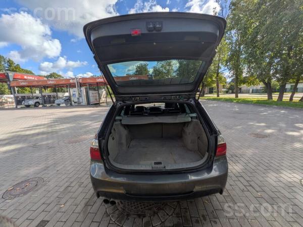 BMW 330 2006 in Dobele on AUTOMOTO.COM.LV Grey BMW 330 2006 in Dobele, with an engine capacity of 3.00 L and mileage of 368 thousand km for 5500 €, photo 11 on AUTOMOTO.COM.LV