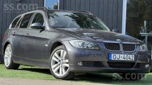 Grey BMW 330 2006 in Riga, with an engine capacity of 3.00 L and mileage of 346 thousand km for 2950 €, photo  on AUTOMOTO.COM.LV