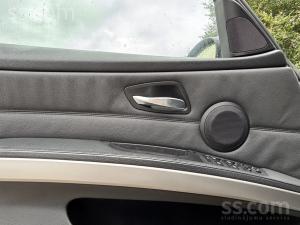 Grey BMW 330 2006 in Tukums, with an engine capacity of 3.00 L and mileage of 347 thousand km for 3690 €, photo 11 on AUTOMOTO.COM.LV