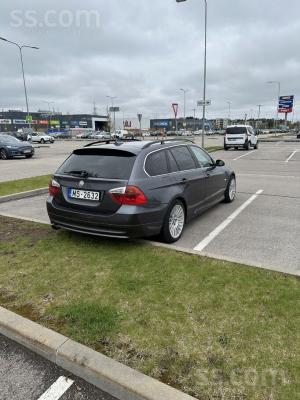 Grey BMW 330 2007 in Riga, with an engine capacity of 3.00 L and mileage of 339 thousand km for 4800 €, photo 4 on AUTOMOTO.COM.LV