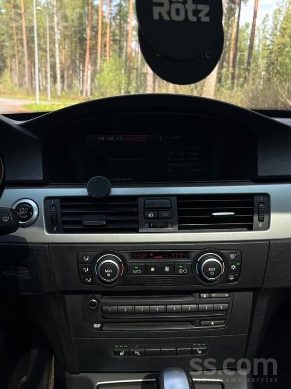 Grey BMW 330 2007 in Riga, with an engine capacity of 3.00 L and mileage of 346 thousand km for 4990 €, photo 9 on AUTOMOTO.COM.LV