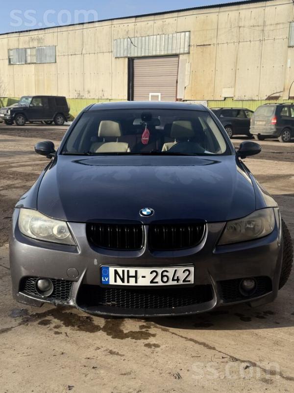 Pelēks BMW 330 2007 Rēzekne, ar dzinēja tilpumu 3.00 L un nobraukumu 368 tūkst. km par 3300 €, foto 5 vietnē AUTOMOTO.COM.LV