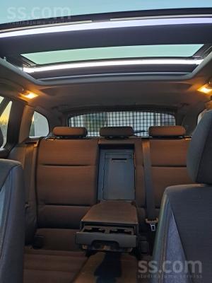 Pelēks BMW 330 2007 Ogre, ar dzinēja tilpumu 3.00 L un nobraukumu 241 tūkst. km par 4400 €, foto 16 vietnē AUTOMOTO.COM.LV