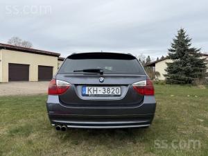 Серый БМВ 330 2007 в Вентспилс, объемом двигателя 3.00 л и пробегом 375 тыс. км за 4700 €, фото 5 на AUTOMOTO.COM.LV