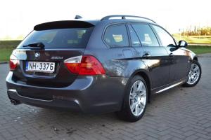 Серый БМВ 330 2007 в Екабпилс, объемом двигателя 3.00 л и пробегом 228 тыс. км за 6900 €, фото 3 на AUTOMOTO.COM.LV