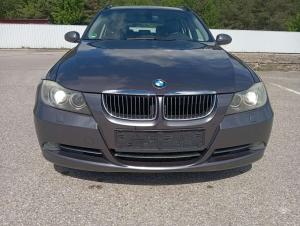 Pelēks BMW 330 2007 Utena, ar dzinēja tilpumu 2.99 L un nobraukumu 286 tūkst. km par 3990 €, foto 4 vietnē AUTOMOTO.COM.LV