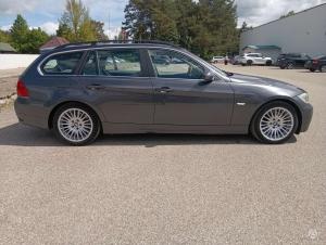 Pelēks BMW 330 2007 Utena, ar dzinēja tilpumu 2.99 L un nobraukumu 286 tūkst. km par 3990 €, foto 15 vietnē AUTOMOTO.COM.LV