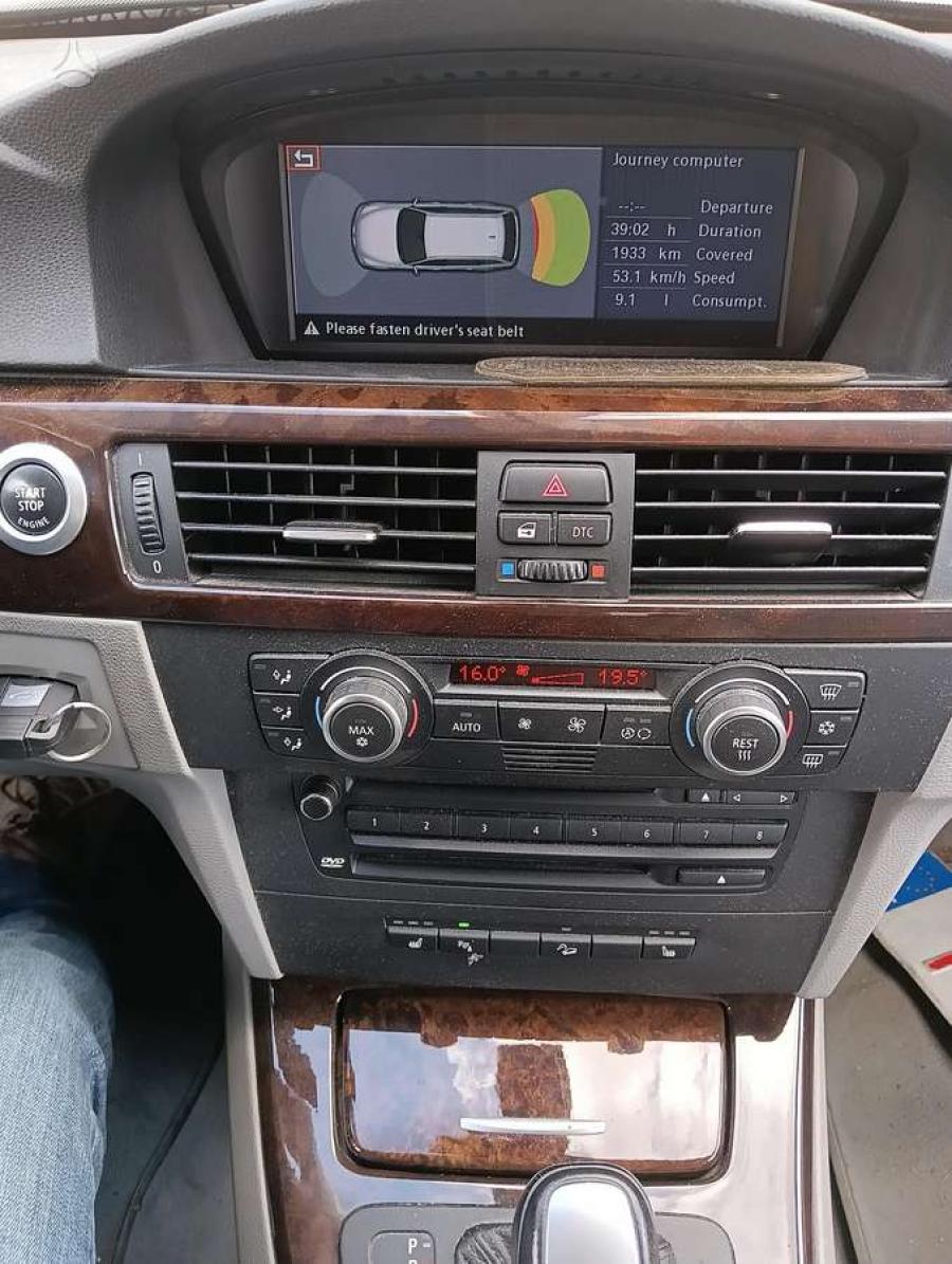 Pelēks BMW 330 2007 Utena, ar dzinēja tilpumu 2.99 L un nobraukumu 286 tūkst. km par 3990 €, foto 21 vietnē AUTOMOTO.COM.LV