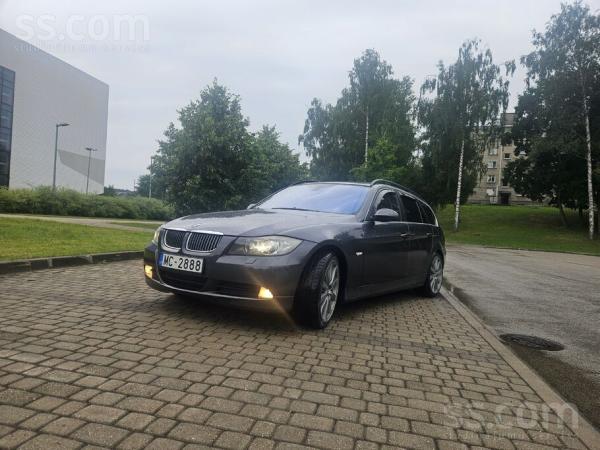 Pelēks BMW 330 2007 Rēzekne, ar dzinēja tilpumu 3.00 L un nobraukumu 331 tūkst. km par 5000 €, foto 2 vietnē AUTOMOTO.COM.LV