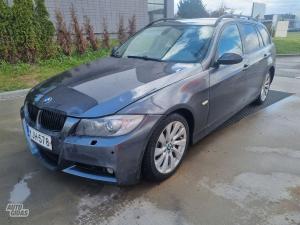 Pelēks BMW 330 2007 Kauņa, ar dzinēja tilpumu 3.00 L un nobraukumu 320 tūkst. km par 3000 €, foto  vietnē AUTOMOTO.COM.LV