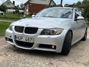 Grey BMW 330 2007 in Vilnius, with an engine capacity of 2.99 L and mileage of 395 thousand km for 4444 €, photo 3 on AUTOMOTO.COM.LV