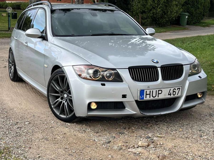 Grey BMW 330 2007 in Vilnius, with an engine capacity of 2.99 L and mileage of 395 thousand km for 4444 €, photo 5 on AUTOMOTO.COM.LV
