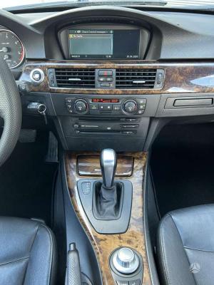 Grey BMW 330 2007 in Vilnius, with an engine capacity of 2.99 L and mileage of 581 thousand km for 3000 €, photo 13 on AUTOMOTO.COM.LV
