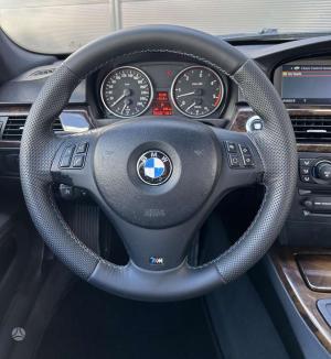 Grey BMW 330 2007 in Vilnius, with an engine capacity of 2.99 L and mileage of 581 thousand km for 3000 €, photo 15 on AUTOMOTO.COM.LV