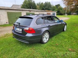 Pelēks BMW 330 2007 Ventspils, ar dzinēja tilpumu 3.00 L un nobraukumu 378 tūkst. km par 3950 €, foto 5 vietnē AUTOMOTO.COM.LV