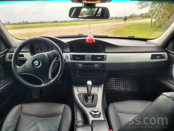 Grey BMW 330 2007 in Ventspils, with an engine capacity of 3.00 L and mileage of 378 thousand km for 3950 €, photo 8 on AUTOMOTO.COM.LV