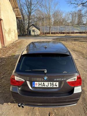 Grey BMW 330 2007 in Vilnius, with an engine capacity of 2.99 L and mileage of 272 thousand km for 4900 €, photo 7 on AUTOMOTO.COM.LV