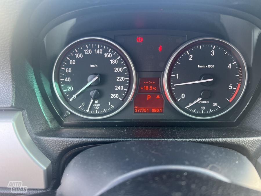 Pelēks BMW 330 2007 Kelmė, ar dzinēja tilpumu 3.00 L un nobraukumu 380 tūkst. km par 3300 €, foto 12 vietnē AUTOMOTO.COM.LV