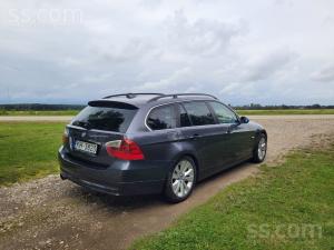 Pelēks BMW 330 2007 Ventspils, ar dzinēja tilpumu 3.00 L un nobraukumu 375 tūkst. km par 3300 €, foto 4 vietnē AUTOMOTO.COM.LV