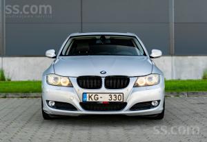 Grey BMW 330 2008 in Riga, with an engine capacity of 3.00 L and mileage of 308 thousand km for 3700 €, photo 2 on AUTOMOTO.COM.LV