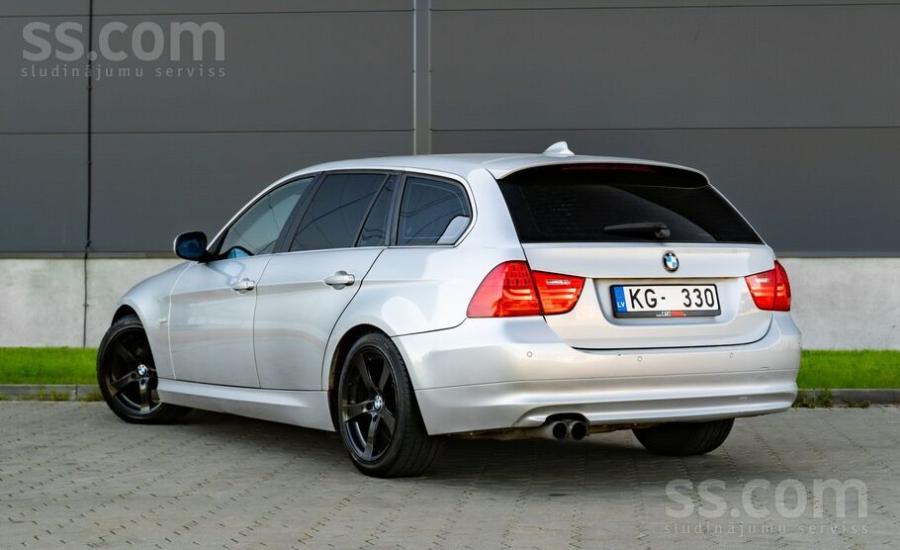 Grey BMW 330 2008 in Riga, with an engine capacity of 3.00 L and mileage of 308 thousand km for 3700 €, photo 4 on AUTOMOTO.COM.LV