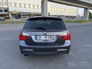 Grey BMW 330 2008 in Riga, with an engine capacity of 3.00 L and mileage of 325 thousand km for 4200 €, photo 4 on AUTOMOTO.COM.LV