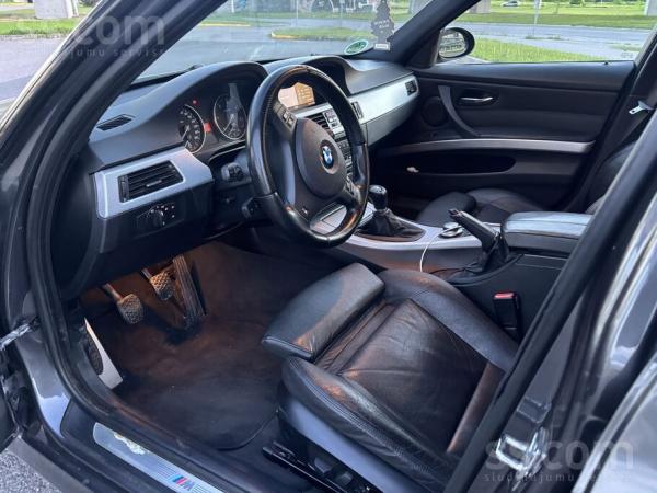 Grey BMW 330 2008 in Riga, with an engine capacity of 3.00 L and mileage of 325 thousand km for 4200 €, photo 7 on AUTOMOTO.COM.LV