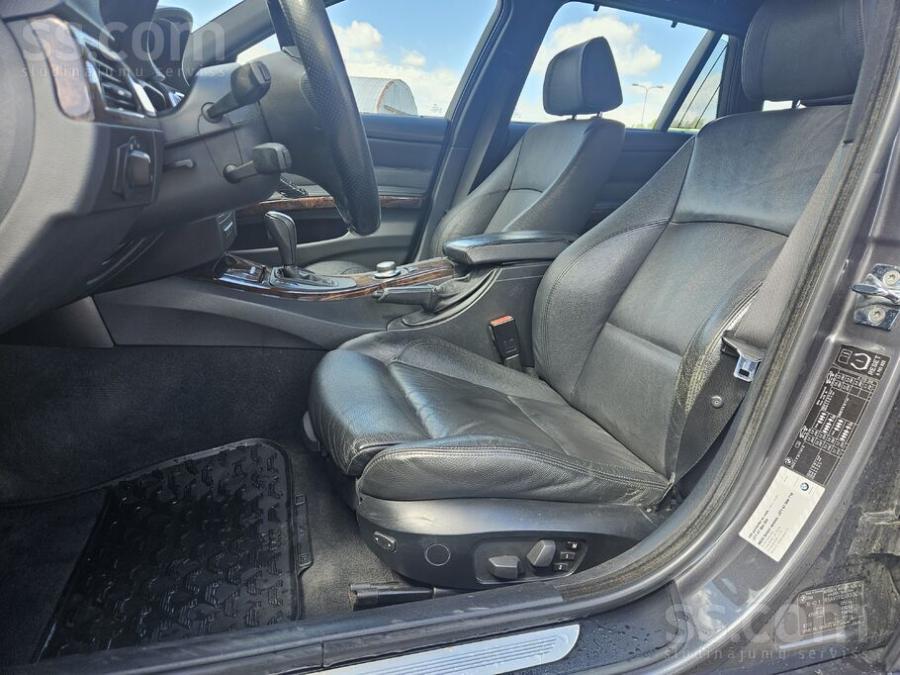 Pelēks BMW 330 2008 Rēzekne, ar dzinēja tilpumu 3.00 L un nobraukumu 360 tūkst. km par 4500 €, foto 7 vietnē AUTOMOTO.COM.LV