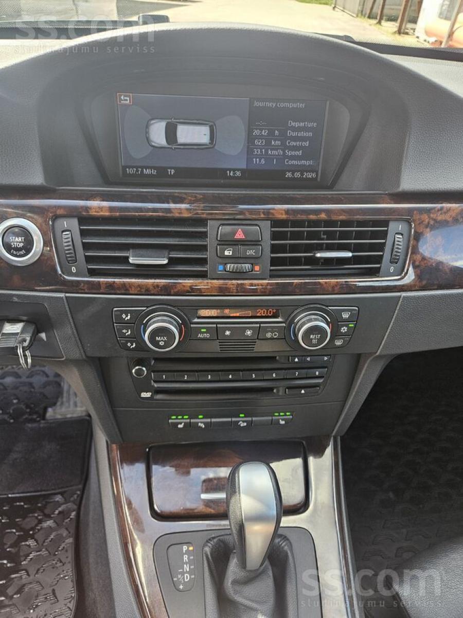 Pelēks BMW 330 2008 Rēzekne, ar dzinēja tilpumu 3.00 L un nobraukumu 360 tūkst. km par 4500 €, foto 12 vietnē AUTOMOTO.COM.LV
